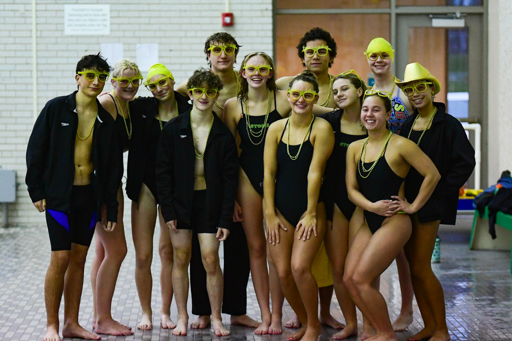 Meet the Team 2022-2023 – Firestone Swimming and Diving